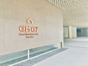 【OMO7大阪 by 星野リゾート】エンターテナーが過ぎる。「なにわラグジュアリー」をどっぷり体感 | ひみこnote